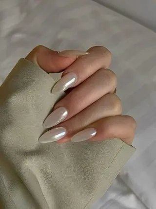 The 35 Best Cat Eye Nails That Are Too Good Not to Try in 2025 - Stolen Inspiration