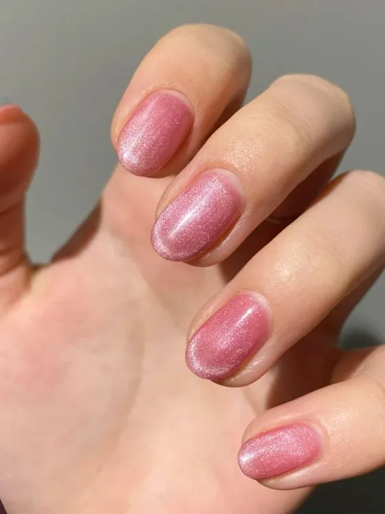 22 Pink Cat Eye Nails You’ll Want to Copy Immediately - Stolen Inspiration