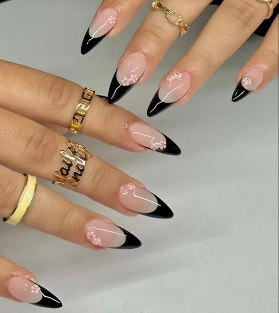 32 Black French Tip Nails Design That Are Both Edgy and Classy - Stolen Inspiration